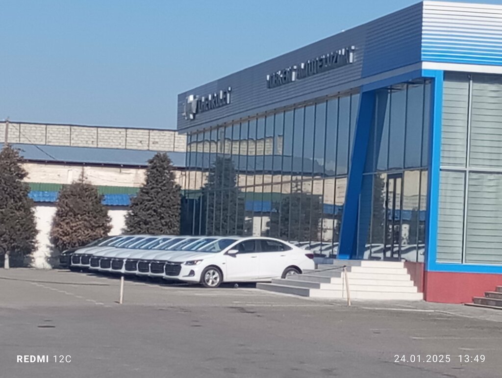 Otomobil satış galerileri Isuzu, Buhara, foto