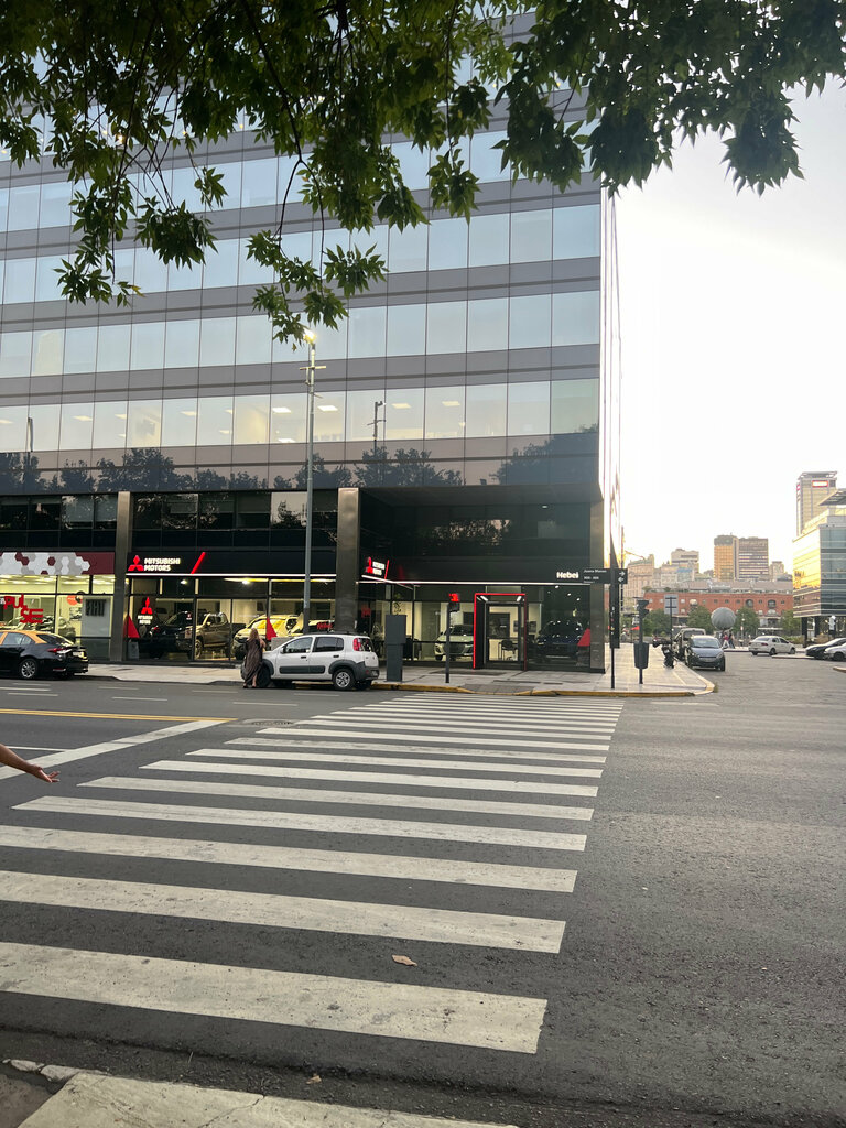 Otomobil satış galerileri Hebei | Mitsubishi dealer, Buenos Aires, foto