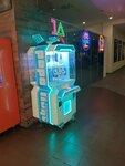 Игровой автомат (ulitsa Partizana Zheleznyaka No:23), oyun makinesi  Krasnoyarsk'tan