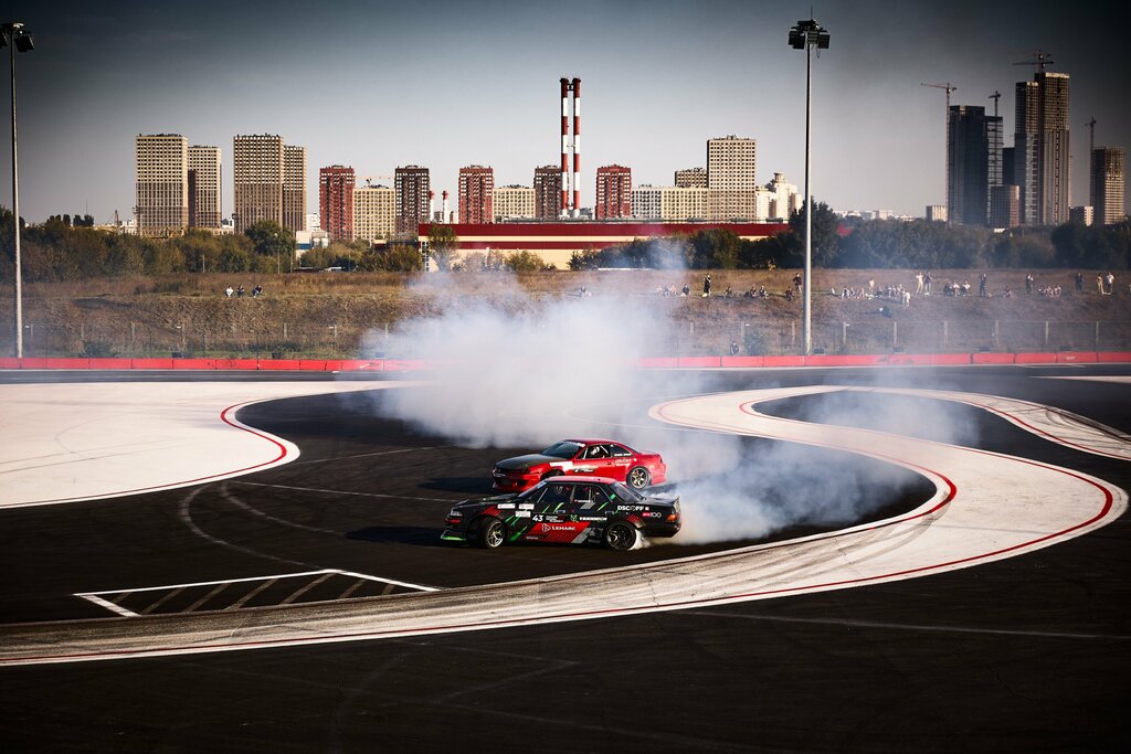 Spor ve eğlence merkezi Kruzhok Drifta, Moskova, foto