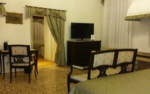 Hotel Sant'Antonin (Fondamenta Furlani No:3299, Venice), otel  Venedik'ten