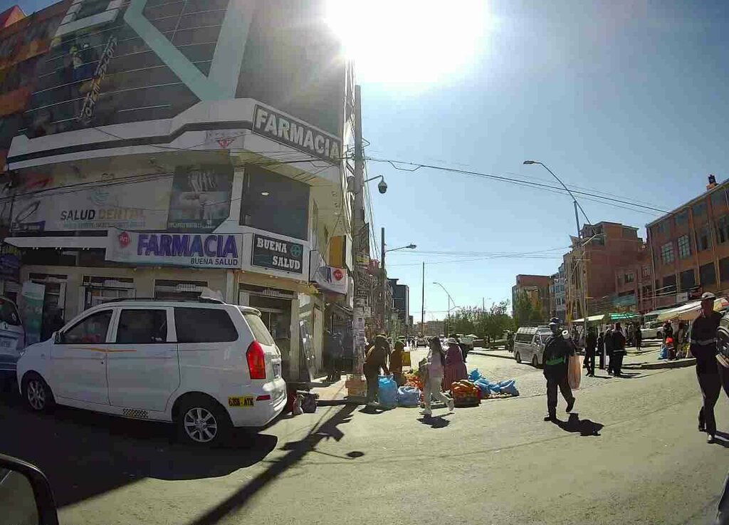 Eczaneler Farmacia Buena Salud, El Alto, foto