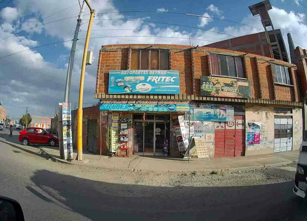Motosiklet yedek parçaları Deynar, El Alto, foto