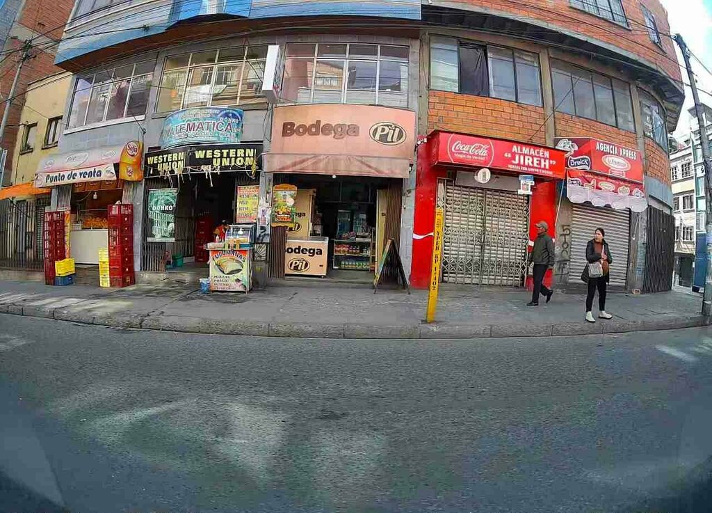 Market Bodega Pil, La Paz, foto