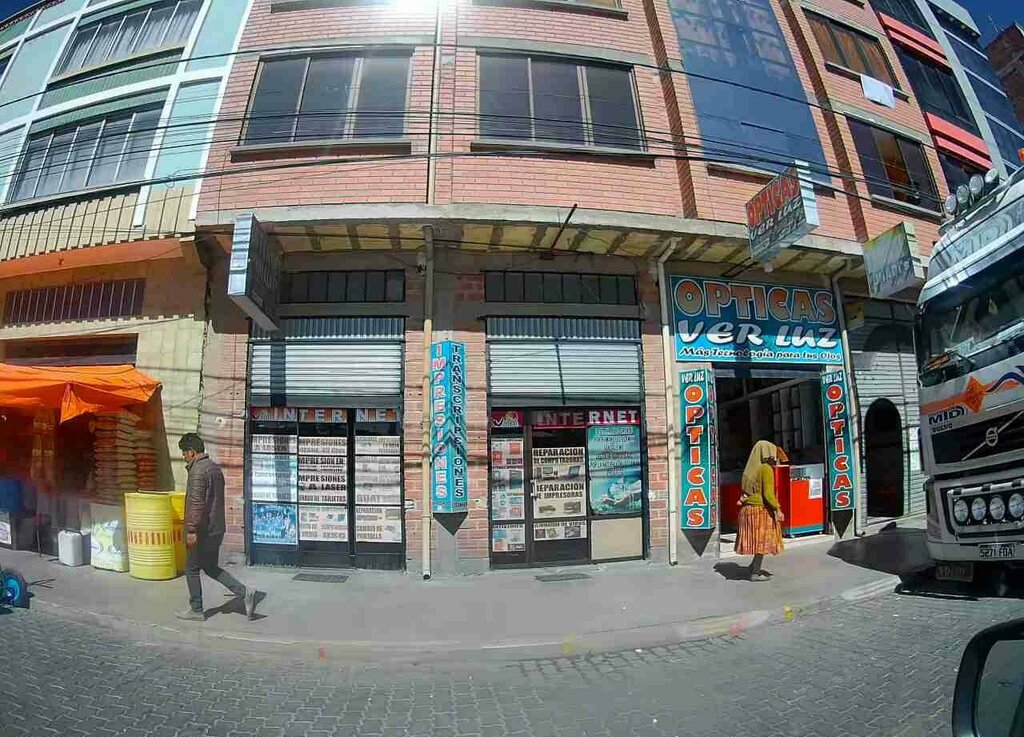i̇nternet kafeler Internret Whalas, El Alto, foto