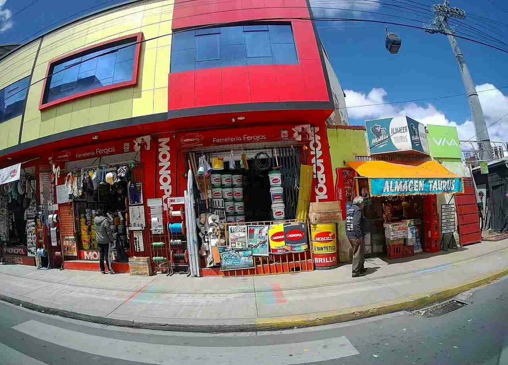 Yapı mağazası Ferojas Hardware Store, La Paz, foto