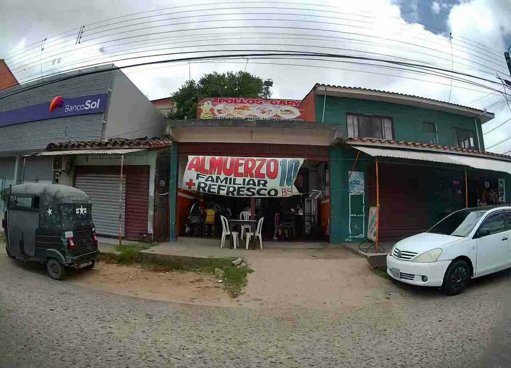 Fast food Pollos Gary, Santa‑Krus, foto