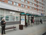 Maksima Bagdanovicha (Viery Haruzhaj Street No:21), toplu taşıma durağı  Minsk'ten