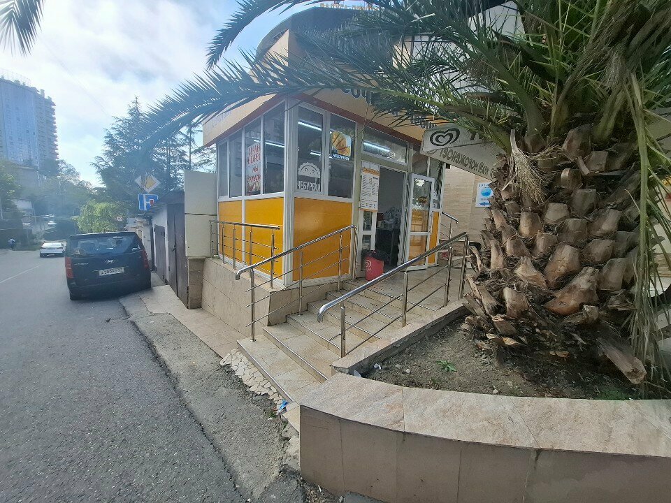 Fast food Сочный чебуречек, Soçi, foto