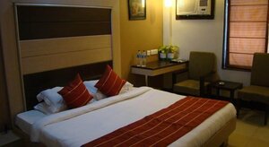 Pacific Inn Huda City Centre Sec 41 (State of Haryana, Gurugram District, City of Gurugram, sektor 41), otel