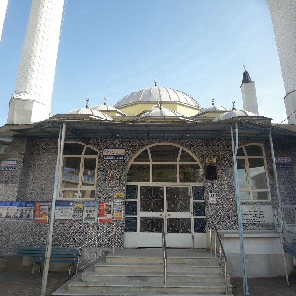 Cami Bahçelievler Cami, Kütahya, foto