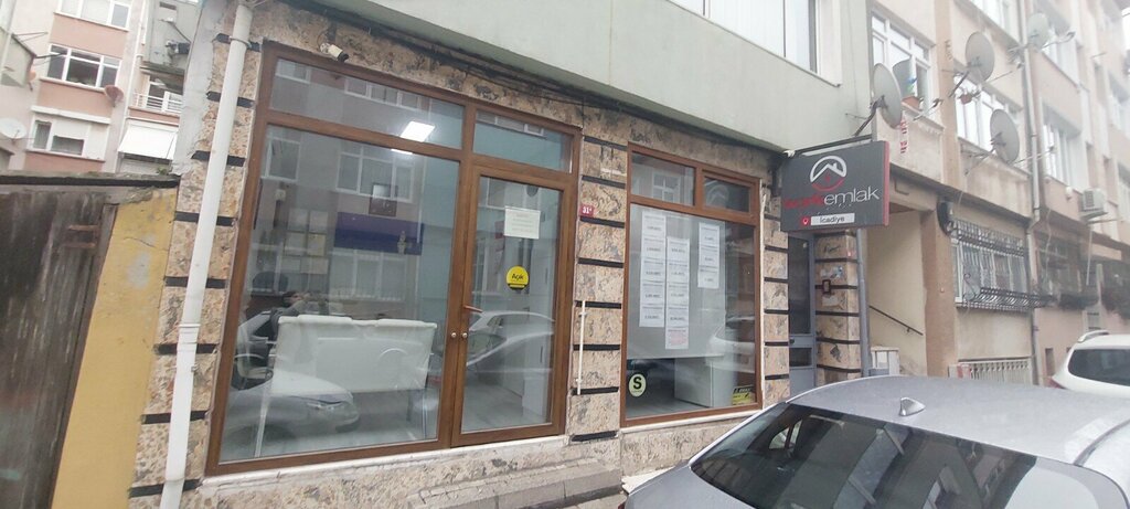 Emlak ofisi Work Emlak, İstanbul, foto