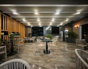 Moc Coffee Roastery (Antalya, Kaş, Kalkan Mah., Kalkan Cumhuriyet Cad.), kafe  Kaş'tan