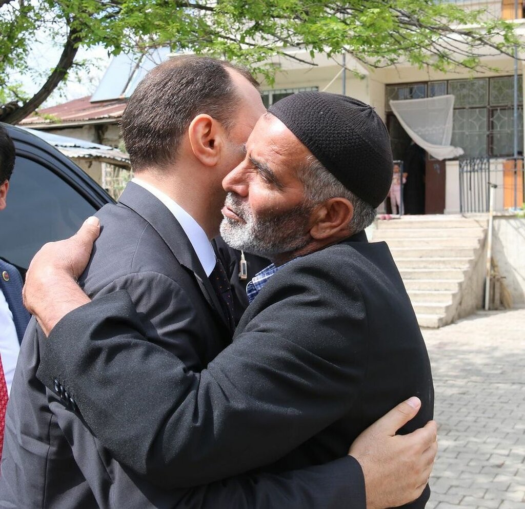 Muhtarlıklar Yazılı Mahalle Muhtarlığı, Erenler, foto