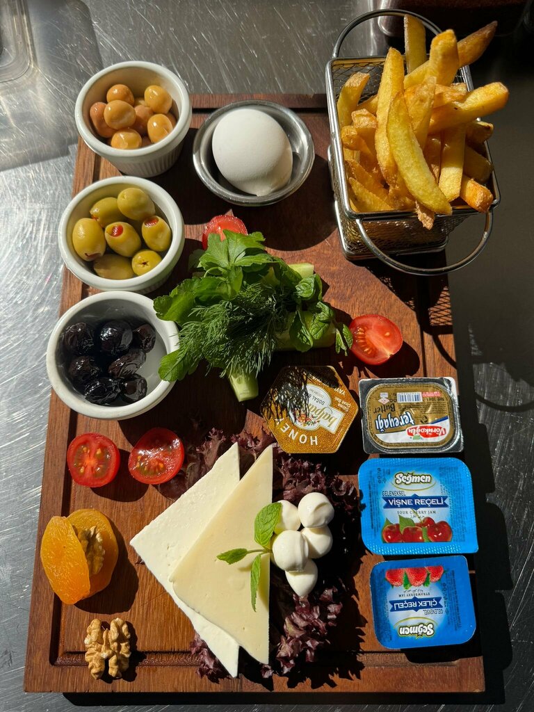 Kafe Queen's Point Alanya Cafe & Lounge, Alanya, foto