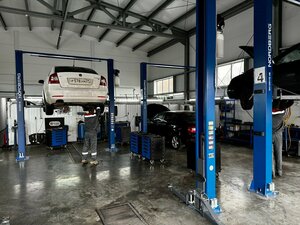 Флай Авто (Khutorskaya Street No:16К), otomobil servisi  Kursk'tan