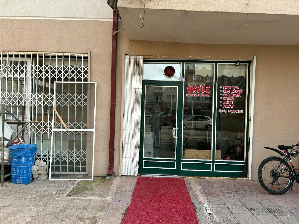 Gıda üreticileri Akyüz Unlu Mamülleri, Konya, foto