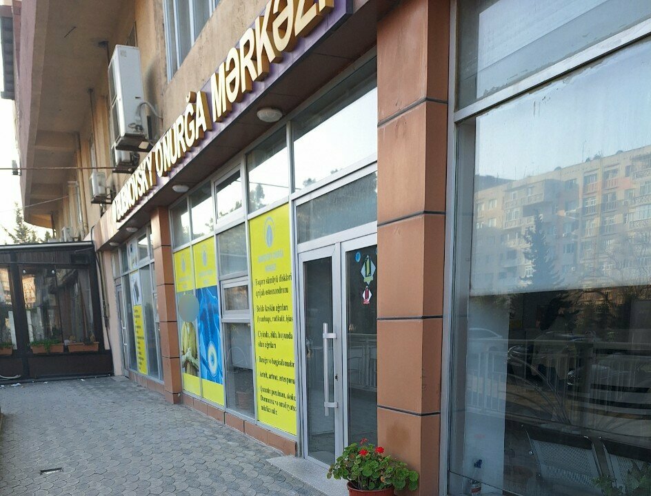 Tıp merkezleri ve klinikler Dr. Bubnovski's Center, Bakü, foto