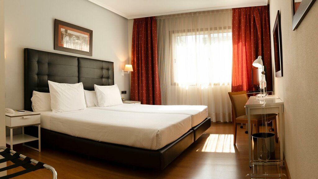 Otel Hotel Sercotel Tres Luces, Vigo, foto