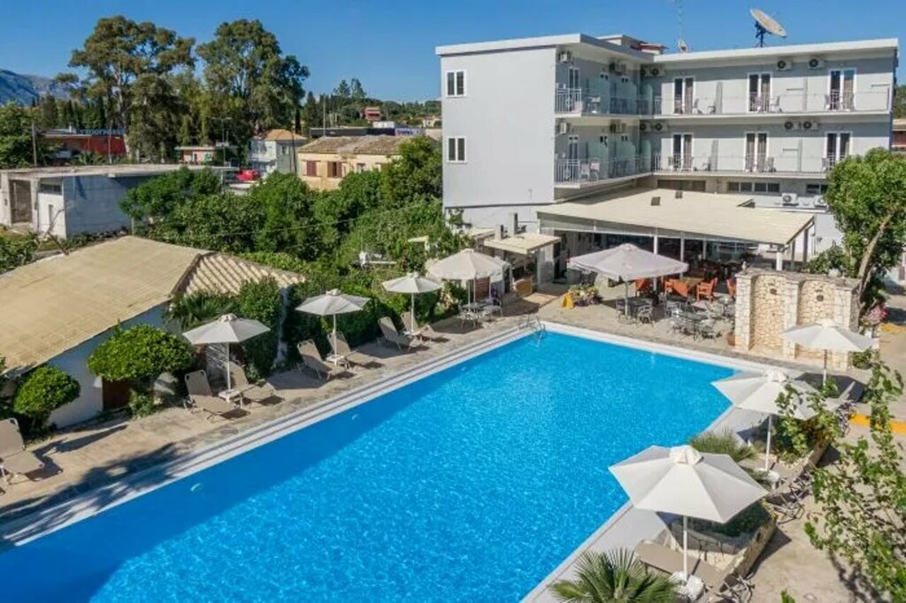 Otel Angela Hotel and Apartments, Dünya, foto