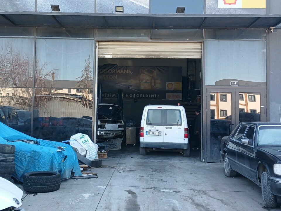 Otomobil servisi Wolf Garage, Ankara, foto