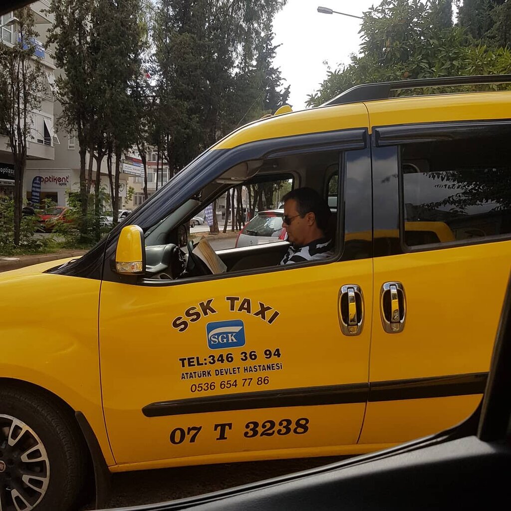 Taksi durağı Ssk Taksi, Antalya, foto