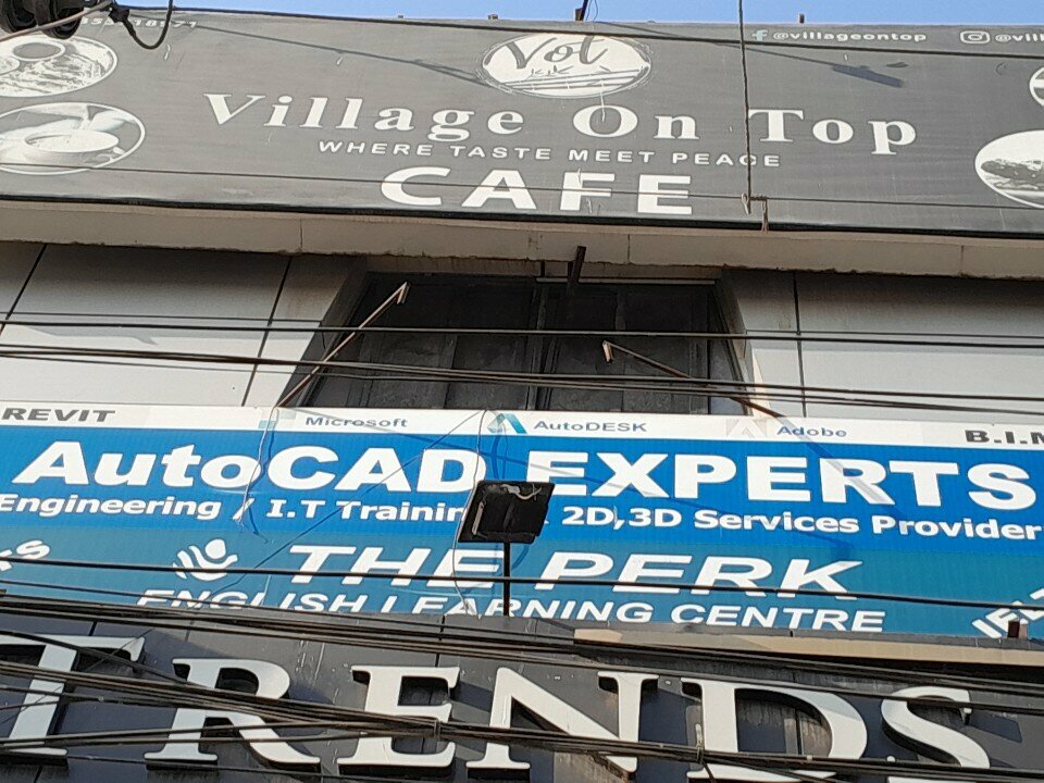 Sürücü kursları Auto cad, Karaçi, foto