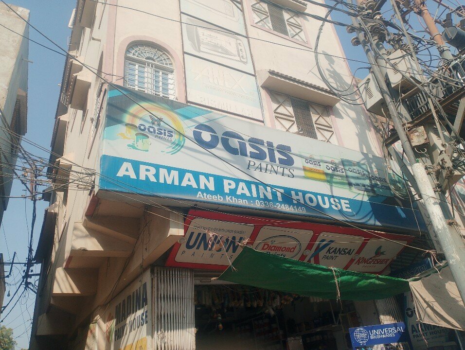 Boya ve cila malzemeleri üretim ve satış yerleri Arman paint, Karaçi, foto