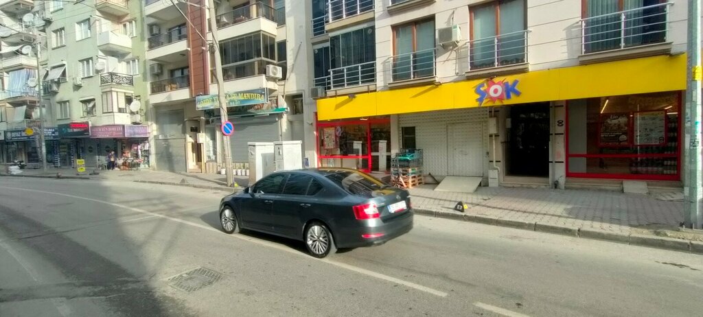 Süpermarket Şok, İzmir, foto