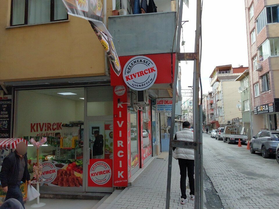 Fast food Kıvırcık Çiğköftem, İstanbul, foto