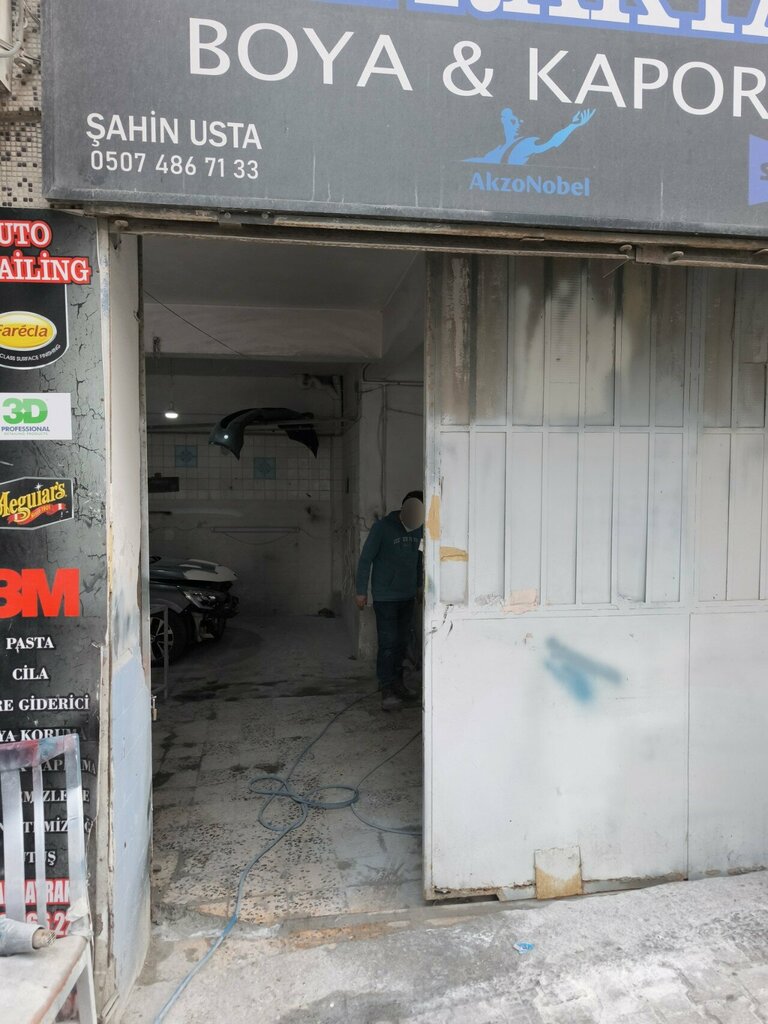 Otomobil servisi Bayraktar Oto, İstanbul, foto