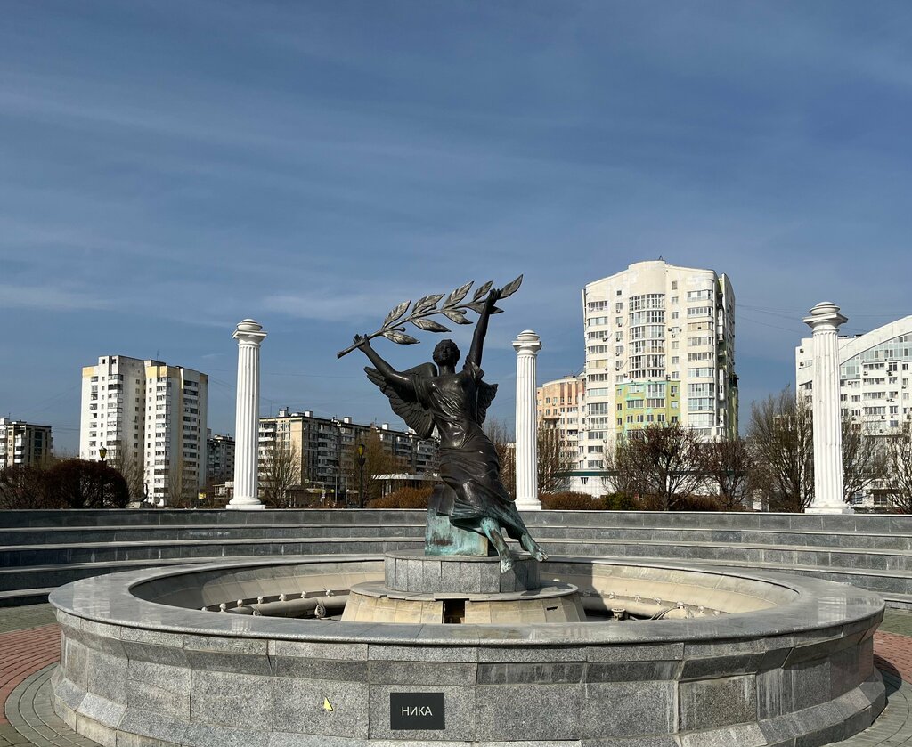 Çeşme Фонтан Ника, Belgorod, foto