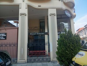 Royal Venezia Hotel (Zviad Gamsakhurdia Street No:35, Batumi), otel  Batum'dan