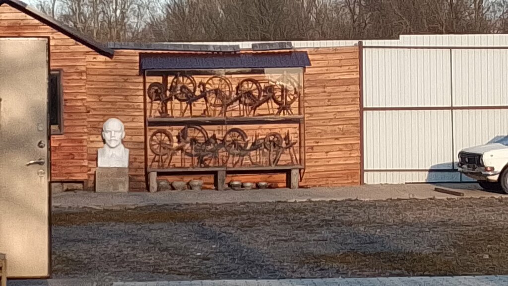 Kasap, şarküteri Kolbasny tsekh, Pskovskaya oblastı, foto
