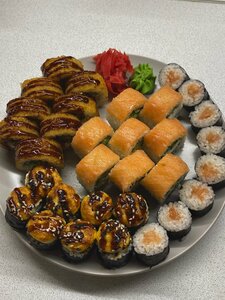 Syshimaki (Romanticheskaya ulitsa No:2, posyolok Otradnoye), suşi restoranı  Voronejskaya oblastından