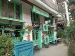 Кафе Kutkhe-Kunchuli (Petre Melikishvili Street No:55), kafe  Batum'dan