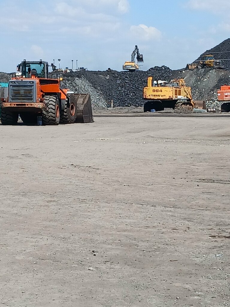 Kömür firmaları Zhalyn, Karağandı eyaleti, foto