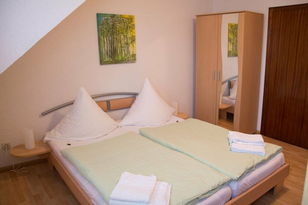Otel Pension Klosterschenke, Blieskastel, foto