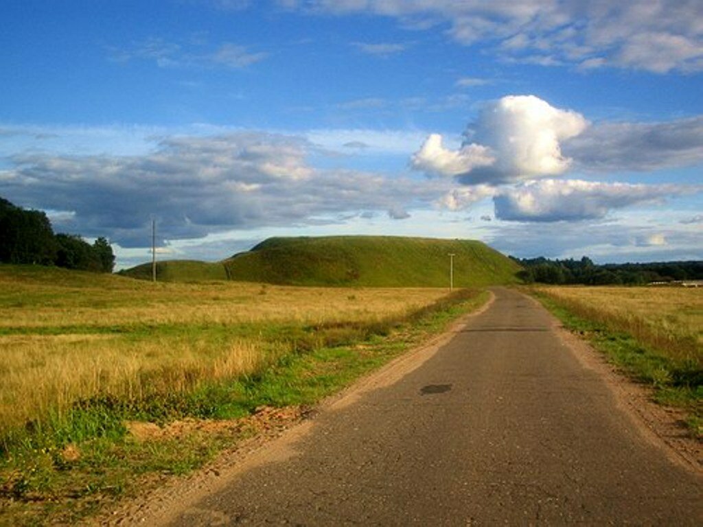 Turistik yerler Городище Княжая гора, Novgorodskaya oblastı, foto