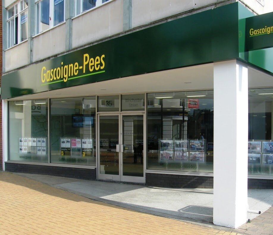 Arazi dizisi Gascoigne-Pees Sales and Letting Agents Basingstoke, Basingstoke, foto