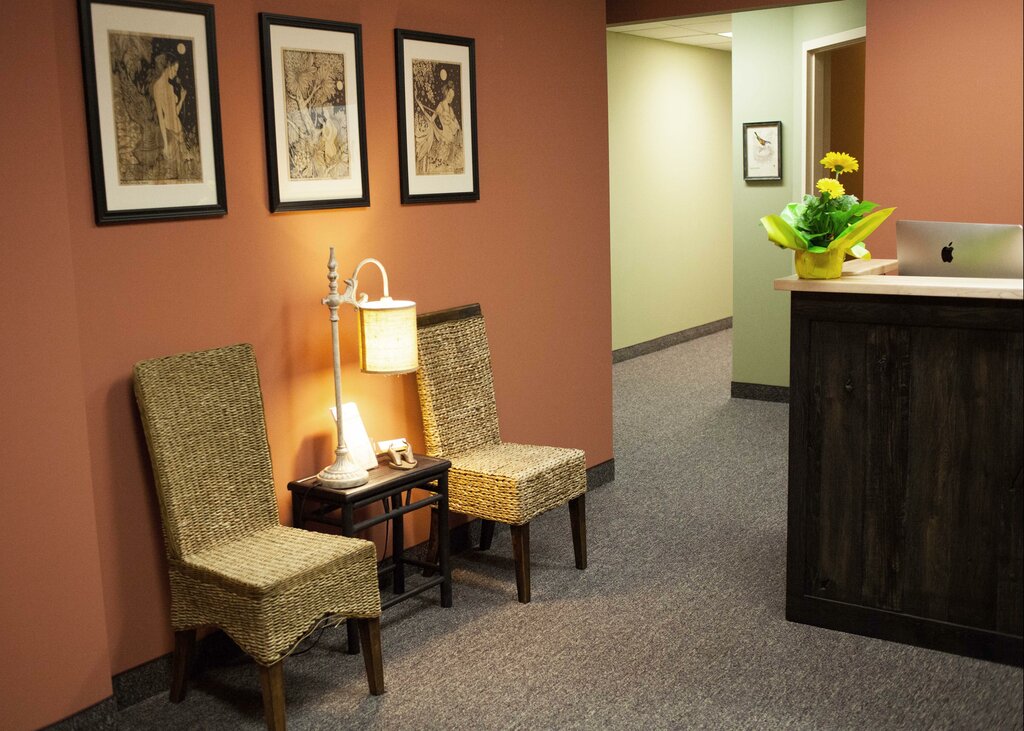 Alternatif tıp merkezleri The Womb Wellness Center, Solon, foto