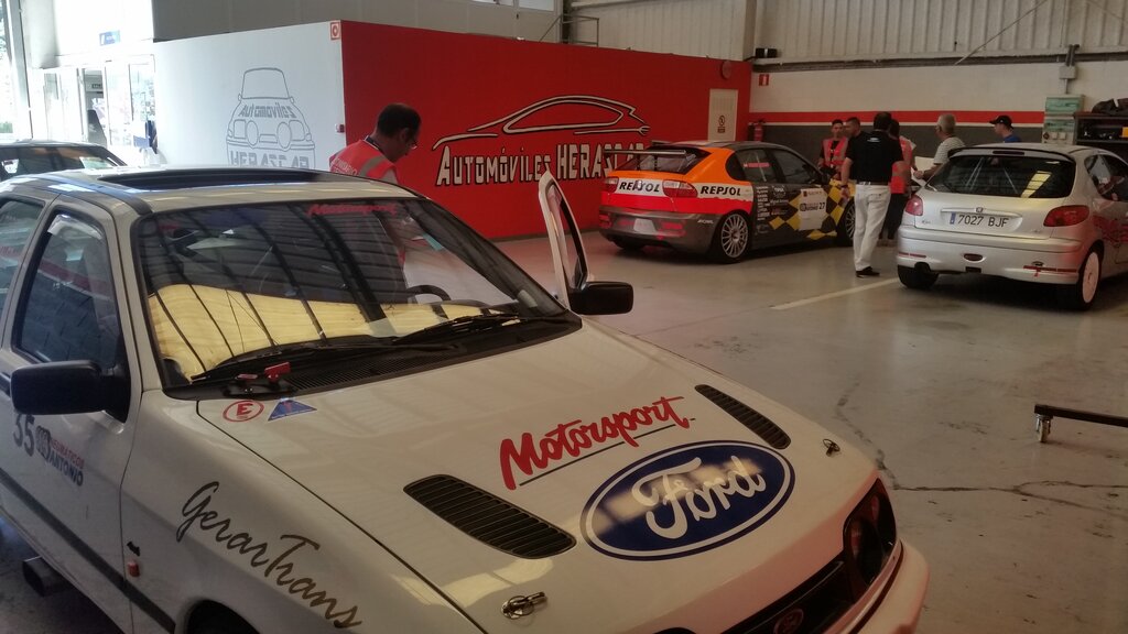 Otomobil servisi Automóviles Herascar, Kantabria, foto