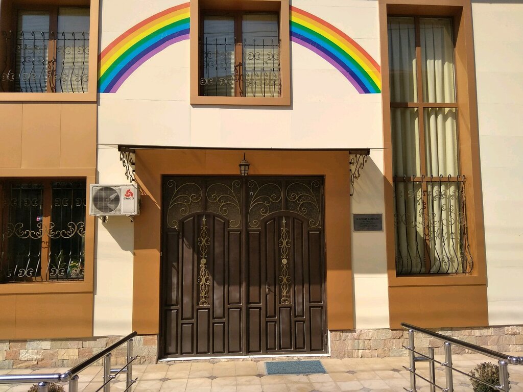 Anaokulları G'aroyib Kamalak, Semerkant, foto