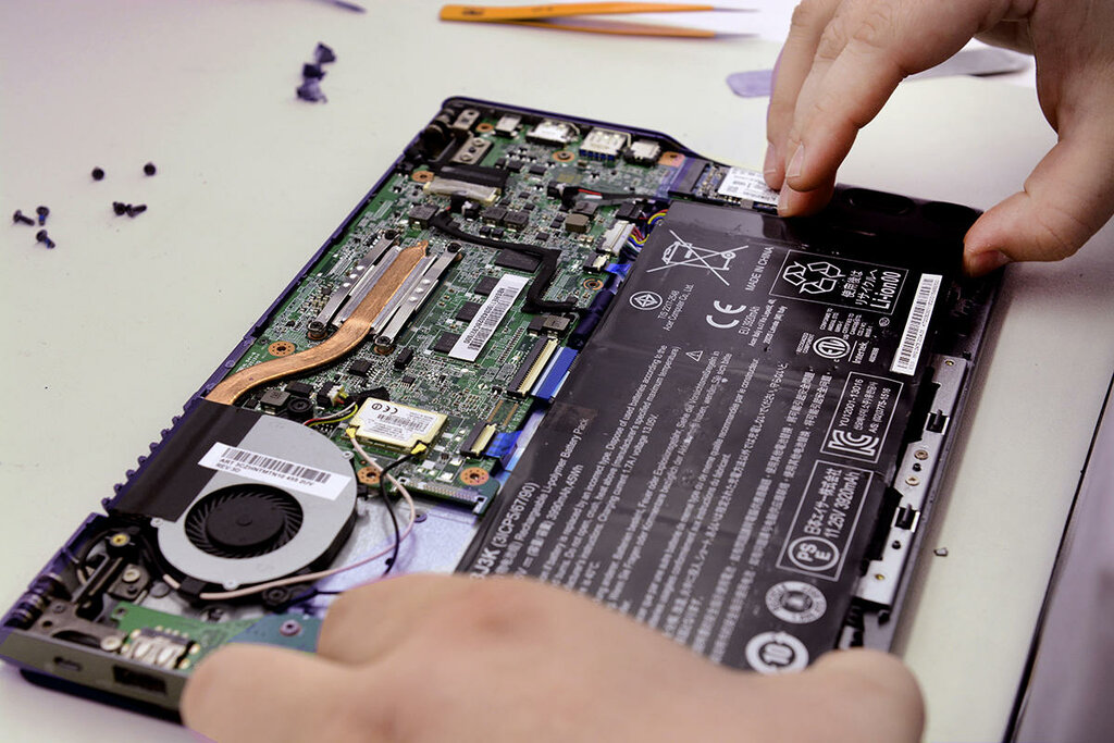Telekomünikasyon ekipmanları Cpr Cell Phone Repair Carmel, İndiana Eyaleti, foto