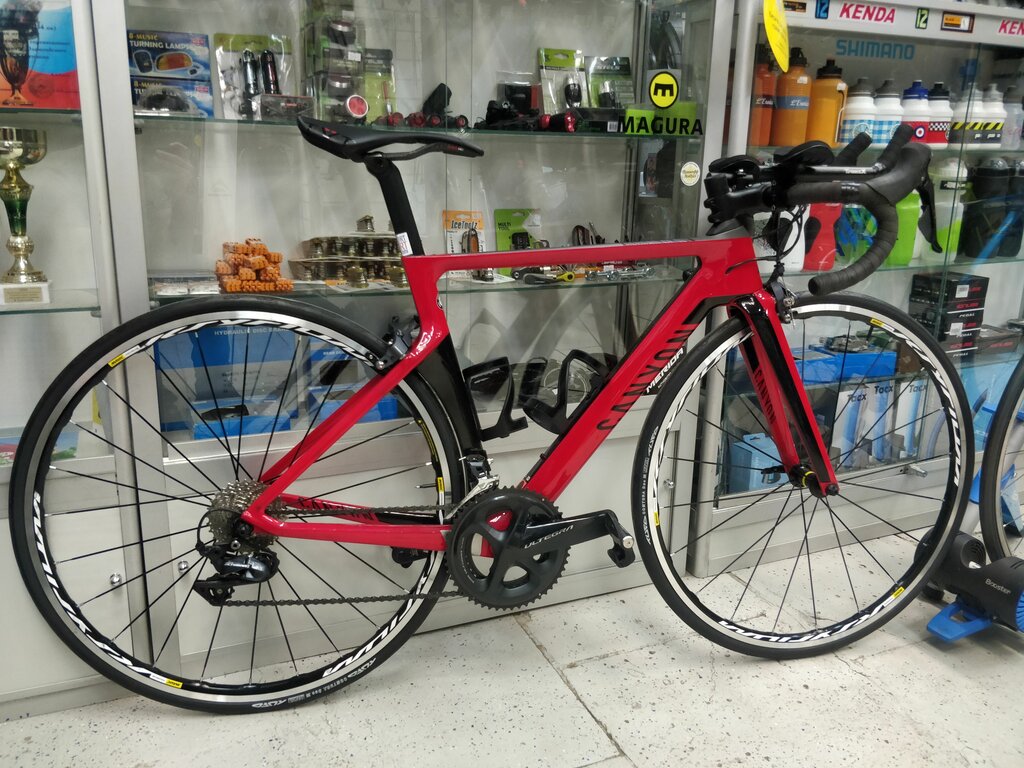 Spor mağazaları Tacx, Moskova, foto