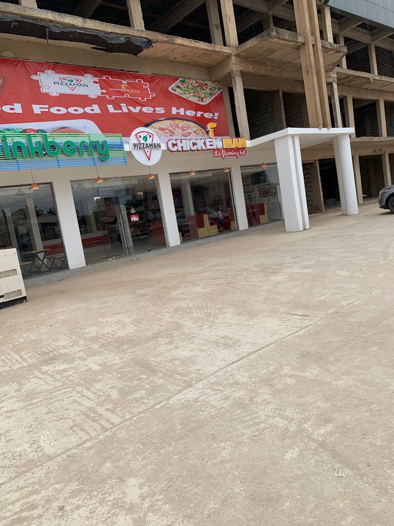 Pizzacılar Pizzaman & Chicken Man, Dünya, foto