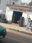 Leo pneus (Brazzaville, Commune de Bacongo, Avenue des Trois Francs), oto lastik tamiri  Brazzaville'den