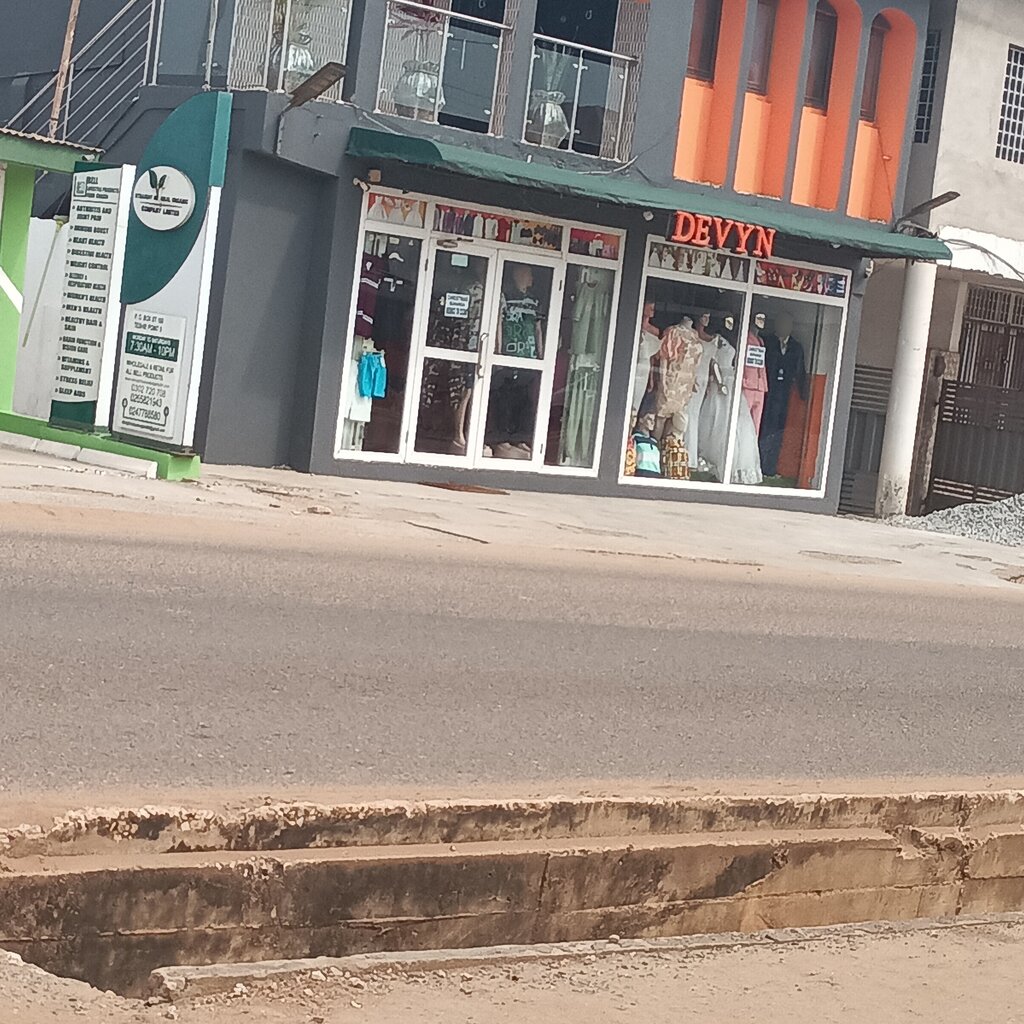 Giyim mağazası Devyn, Dünya, foto