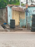 Vulca (Brazzaville, Commune de Ouenzé, Rue Louingui), oto lastik tamiri  Brazzaville'den