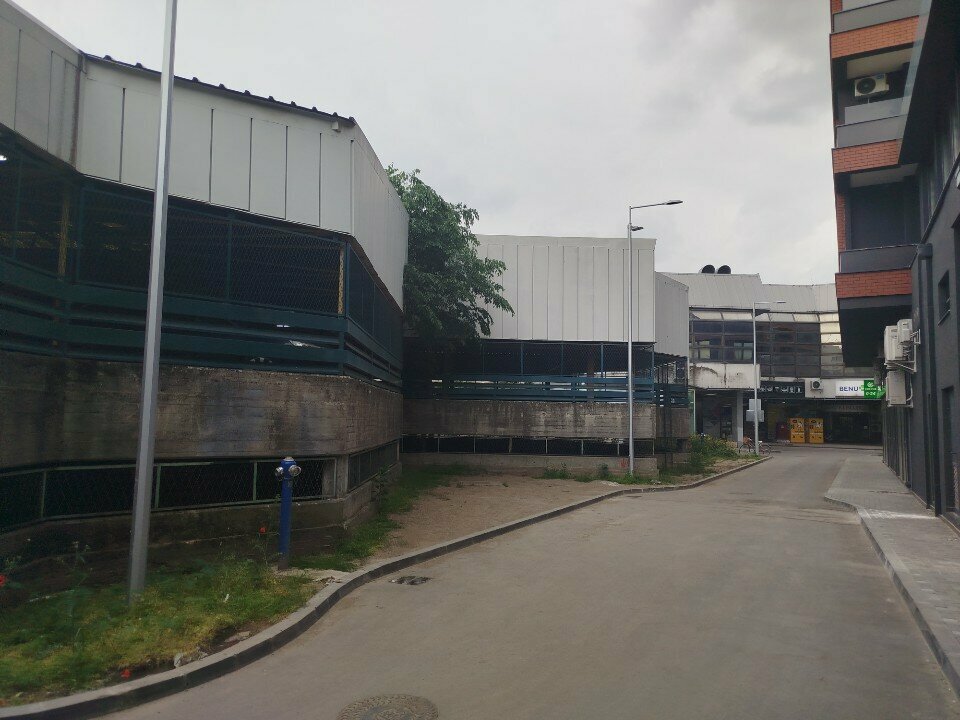 Garajlar Garaža Spc Vojvodina, Novi Sad, foto